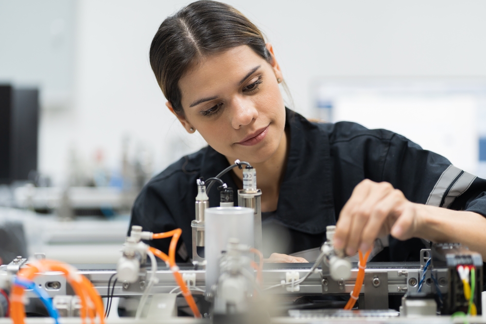 Engenheiro Mecatrônico: função, perfil, salário e mais! - Unit